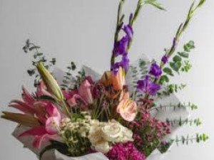 Shirohana Flowers – Premium Flower & Gift Boutique in Colombo