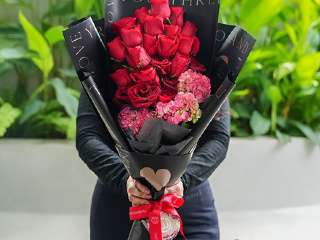 WishQue – Premium Fresh Flowers & Bouquets Delivered Across Sri Lanka